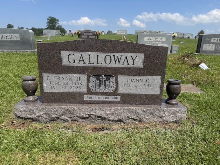 Double Headstone Dakota Mahogany Granite | S & P Monuments
